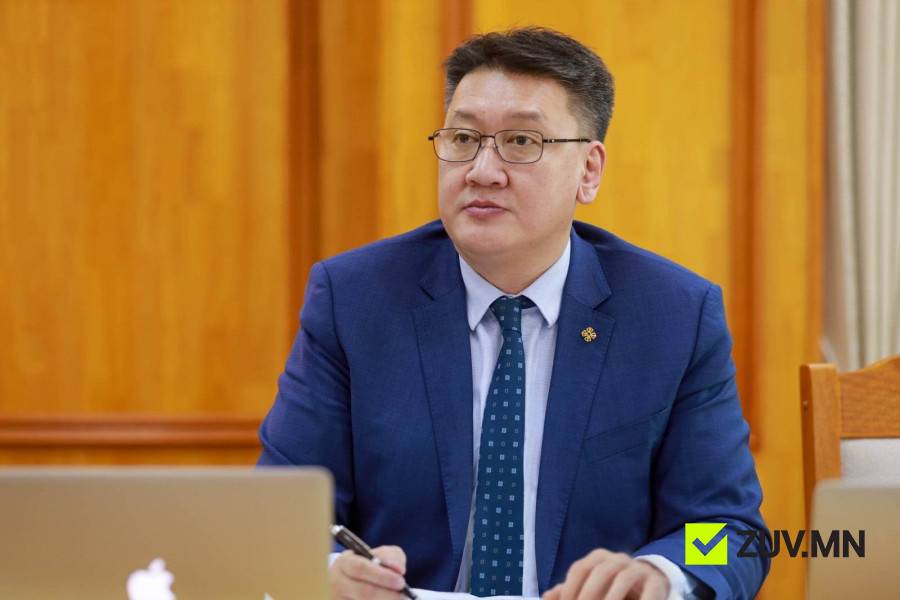 Б Жавхлан Тэтгэврийн зөрүүг арилгаж 10 хувь нэмэгдүүлнэ